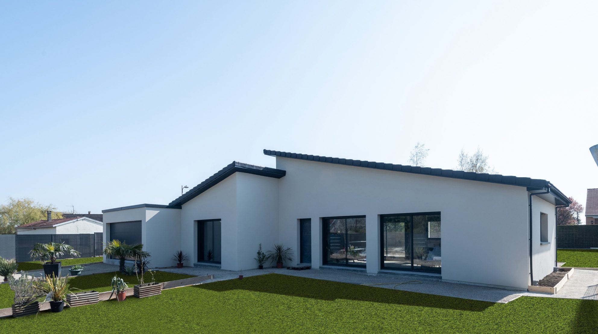 Maison individuelle toiture faible pente | Wienerberger