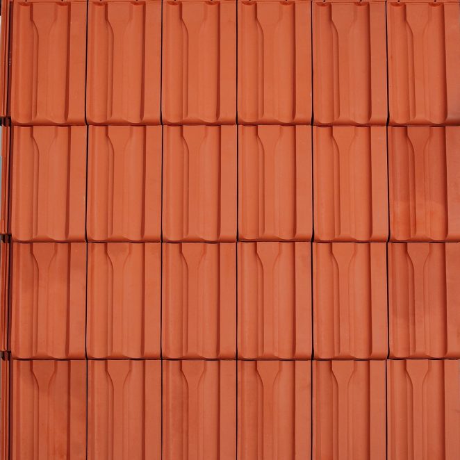 Tuile à fort galbe Romane 1.2 Rouge Koramic | Wienerberger